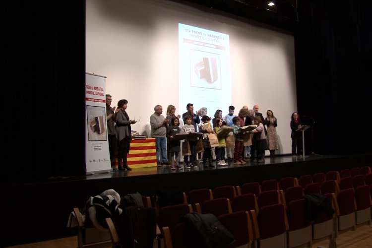 EL PREMI DE NARRATIVA INFANTIL I JUVENIL ANTON NAVARRO HA LLIURAT ELS ...